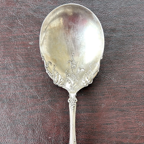 Rogesrs Bros | Dining | Ornate Grape Motif Large And Deep Serving Spoon ...